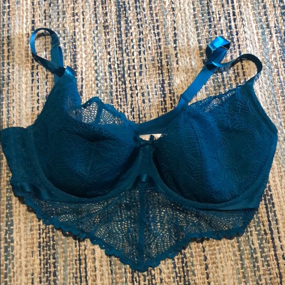 Intimates & Sleepwear | Beautiful Barely Worn French Balconette Bra ...